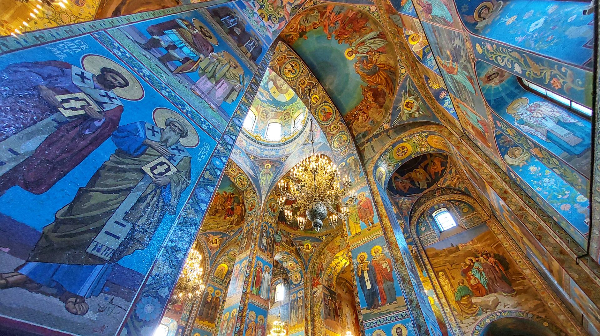 Вы обращали внимание на детали в храме Спаса на крови в Петербурге? #храм