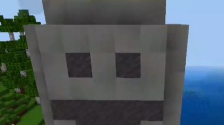 Луна и и Плутон