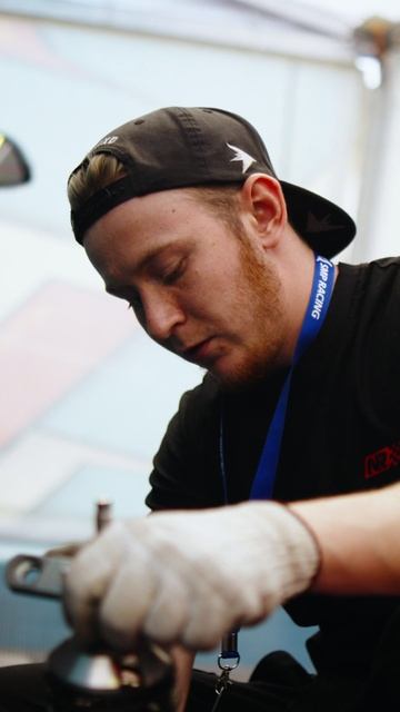 К делу нужно подходить с душой. Без нее совсем нельзя.