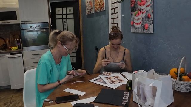 07.12.25 Пришли к сестре в гости делаем пицца бутерброды