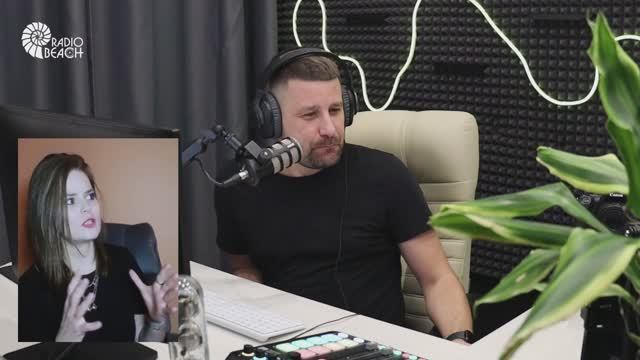#Подкаст #интервью #Радио Пляж 🔊 Юнна Дивая  Артист ,Поэт , Брокер-блогер.