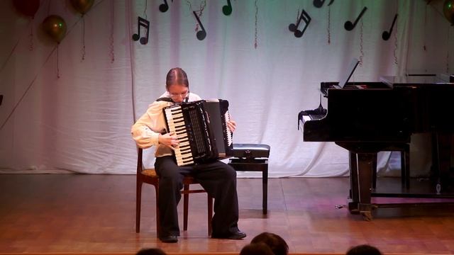 07 С. Гардейчик, Полька «Золотая рыбка», исп. Клабукова Ирина 8 кл., преп. Самозвон Ю.Ю.