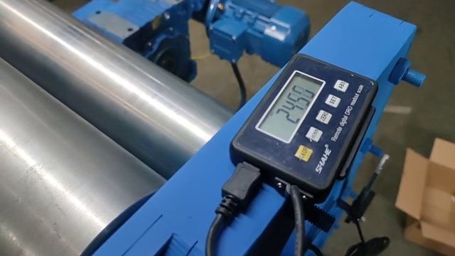 Вальцовочный станок АВС-1000х6мм. Обзорное видео.