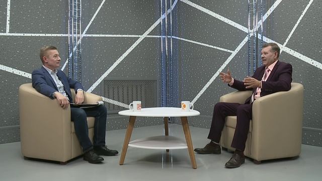 Говорит и показывает