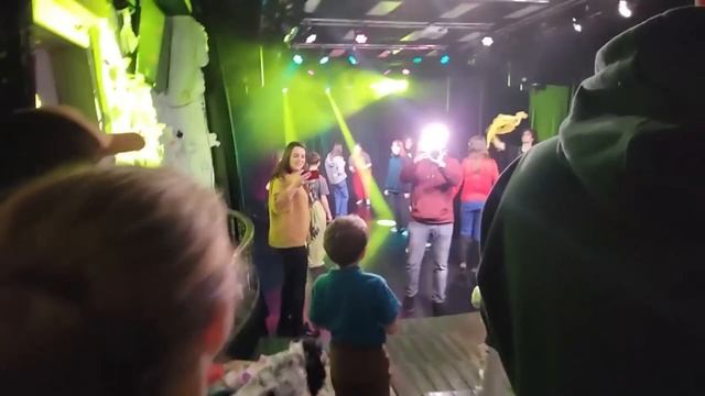 Ep.21 Russian Art School (Russian Subtitles)