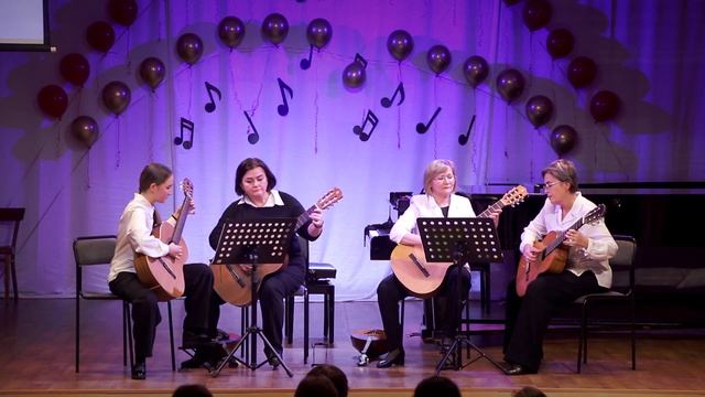 01 Ф. Карулли «Аллегретто», исп. ансамбль гитаристов, рук.  Андрушкевич Л.В.