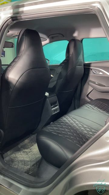 Установка модельных авточехлов в Omoda C5 -1, с 11.2021