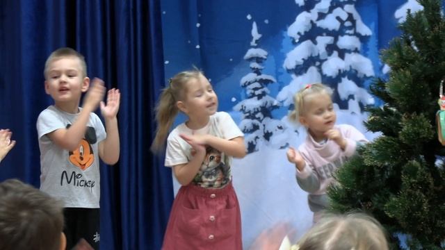 Зимушка заглянула в детский сад