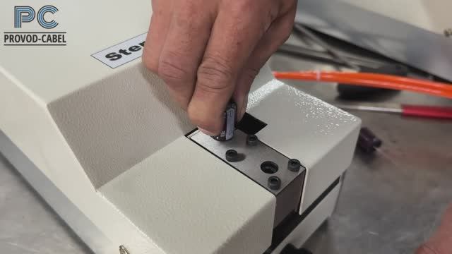 AR-108 Установка резки и формовки выводов компонентов