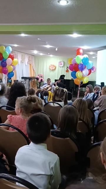 Гитара-1001 песенка