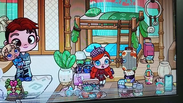 Все всё раскидали, а Алисе и папе прибераться. Аватар ворлд