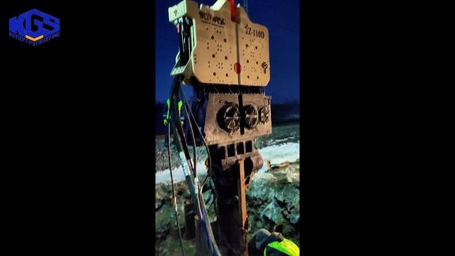 Монтаж гидравлического вибропогружателя Yongan YZ–110D г. Тайшет