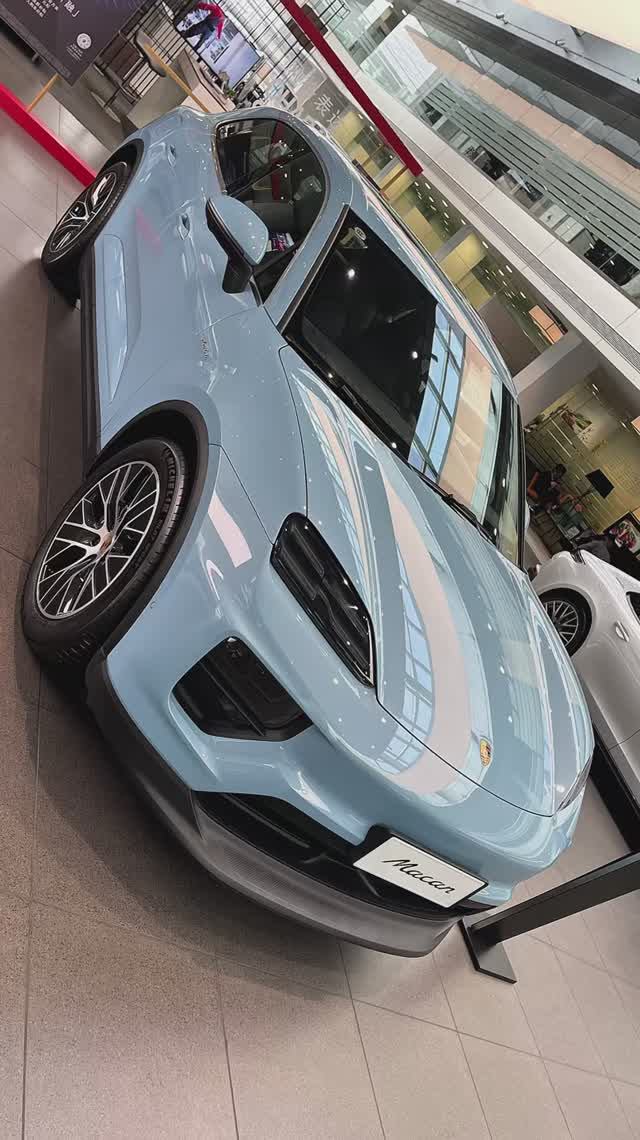 PORSCHE MACAN ELECTRIC 2025 | электро-спорткар в шкуре кроссовера 🇩🇪🔌🔋