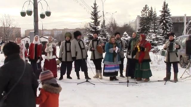 Из-за леса солнце всходит (Платов)