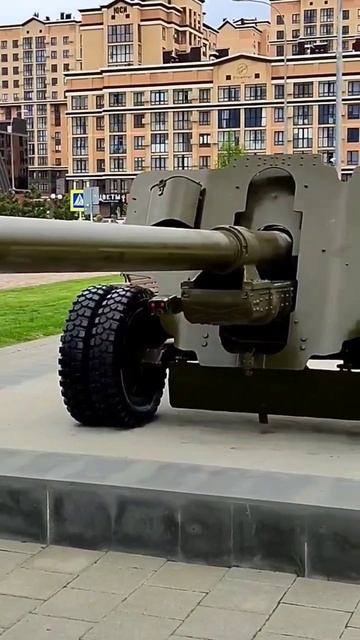 Пушки-покатушки.