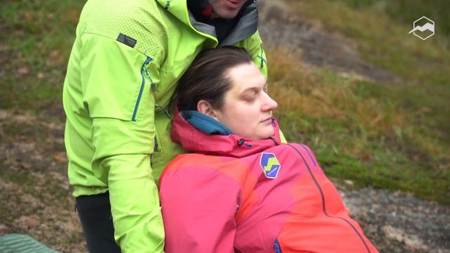 Экстренная транспортировка пострадавшего одним человеком Метод Раутека