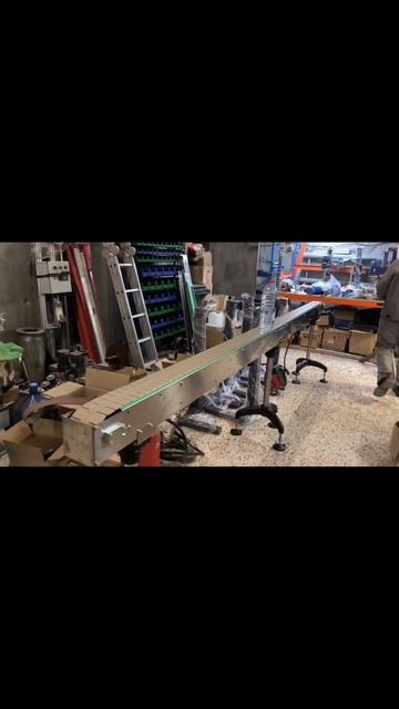 Транспортёр пластинчатый  4000 мм, цепь 82,5 мм