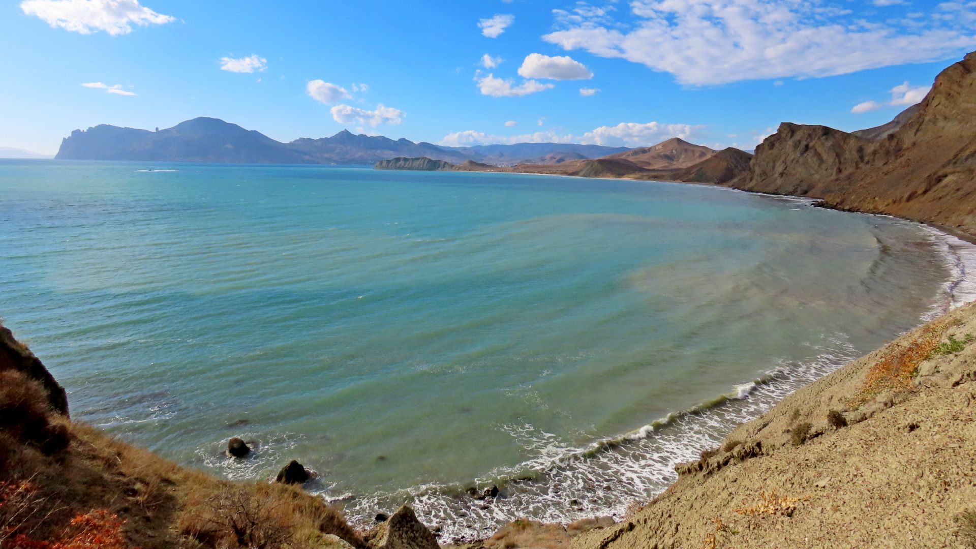 Кара-Даг и море.