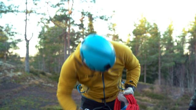 Транспортировка пострадавшего на бухте верёвки