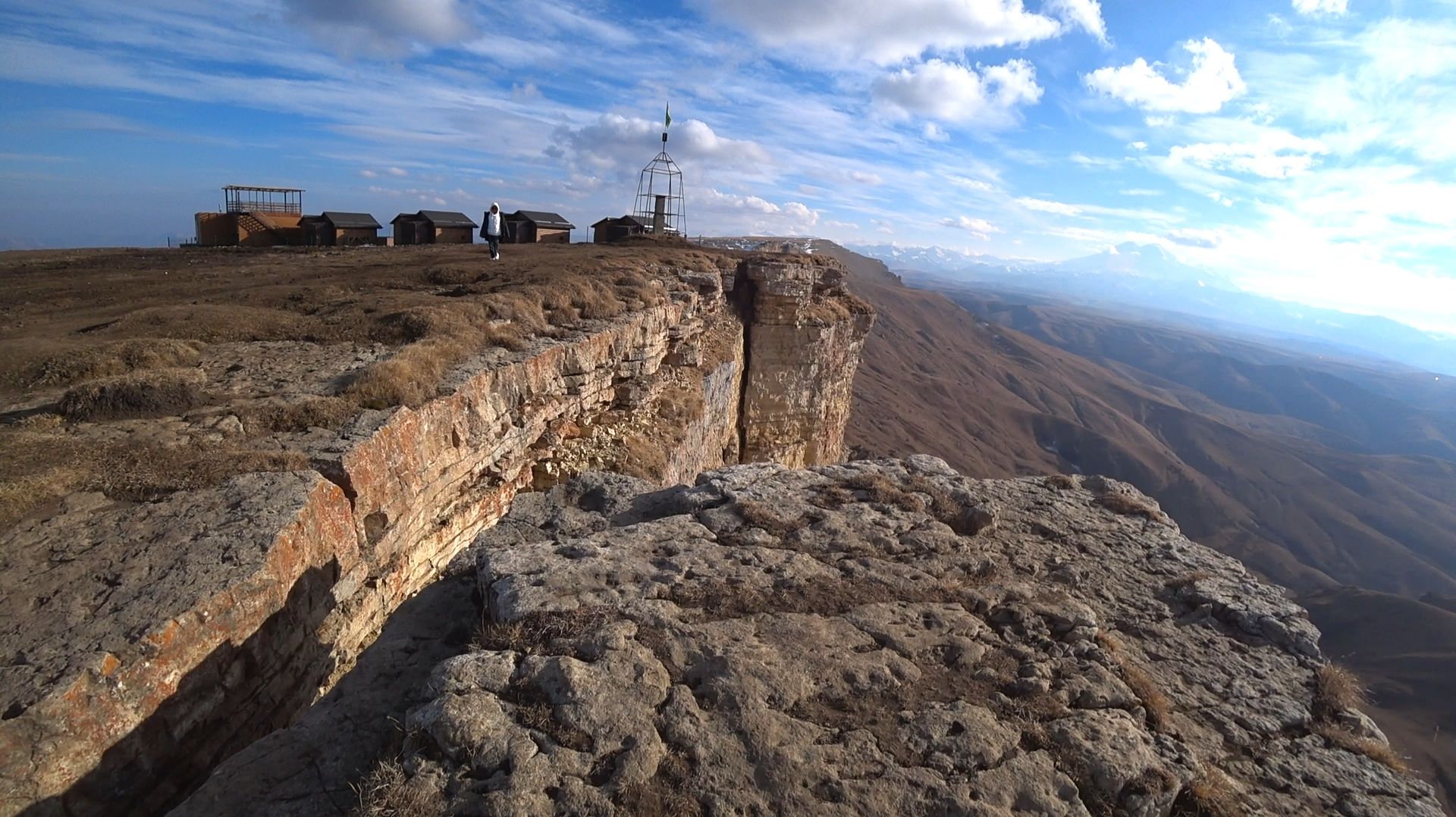 На плато Бермамыт на своей машине. 17.11.2025