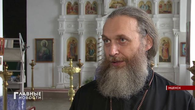 В Мценске за счёт пожертвований продолжается восстановление Крестовоздвиженского храма