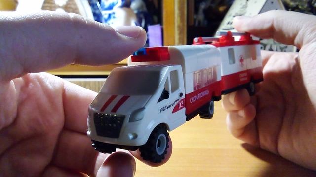 Шикарная моделька Газель Некст скорая медицинская помощь от фирмы город мастеров. Обзор про машинки.