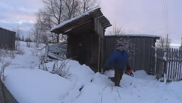 biznes in russia! ПРОДАЛИ С ДЯДЕЙ ВОВОЙ УЛИЧНЫЙ ДЕРЕВЕНСКИЙ ДЕРЕВЯННЫЙ ТУАЛЕТ!деньги не пахнут!!!