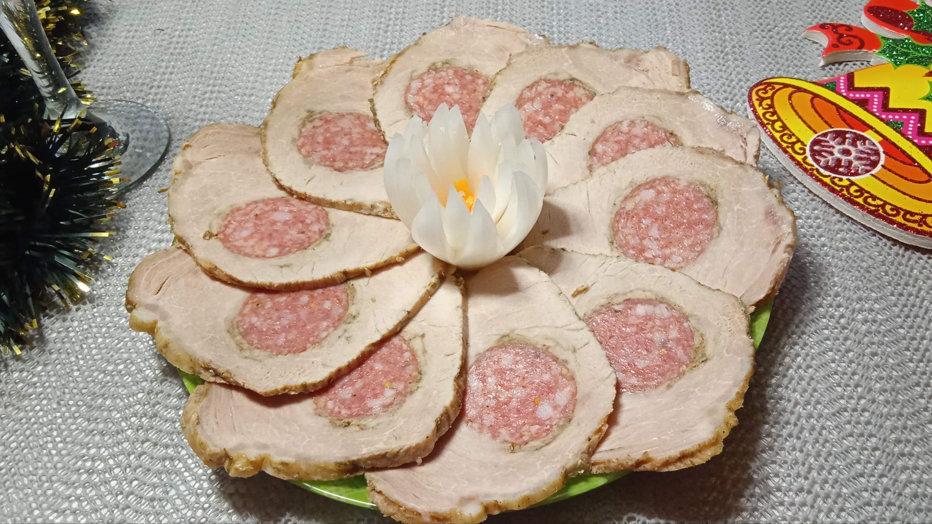 БУЖЕНИНА ПРАЗДНИЧНАЯ