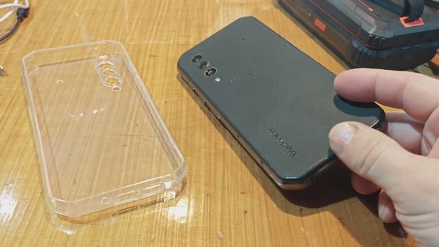 Снова косяк чехла - или почему BL6000 Pro?