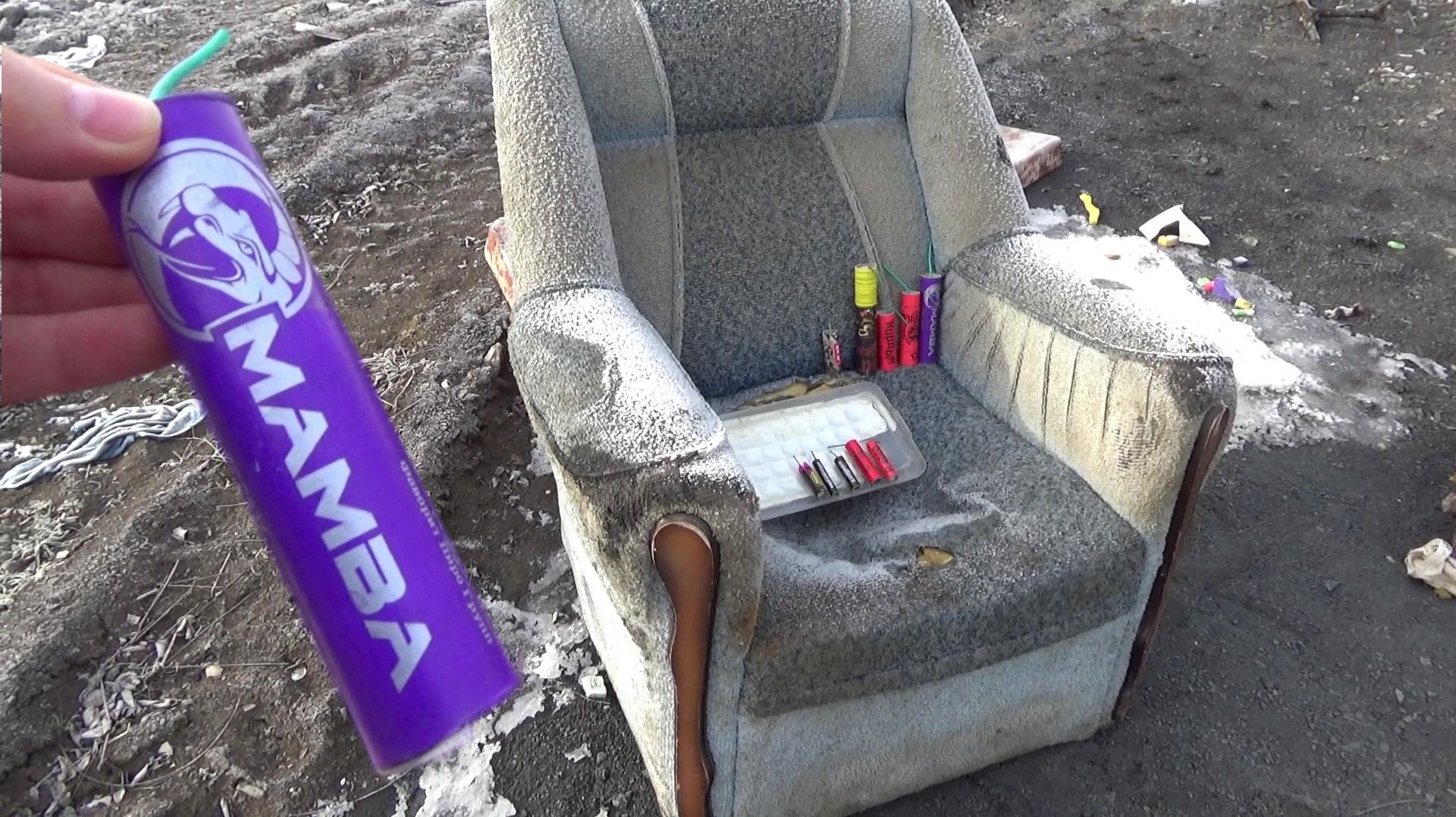 Мягкое Кресло+Топ Ультра Мощных Петард,Полный разнос Большого Кресла!