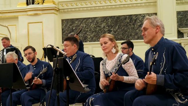 В. Шаинский, сл. Ивана Юшина “Травы, травы”.