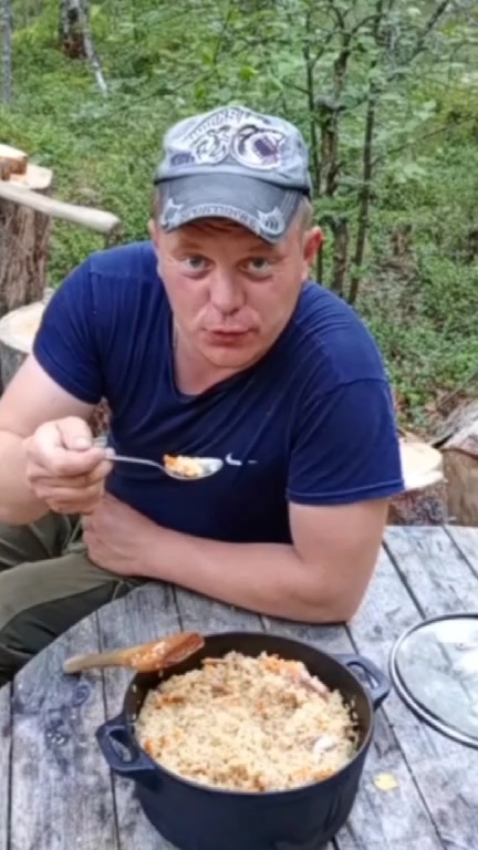 Простое блюдо!Плов с тушёнкой!