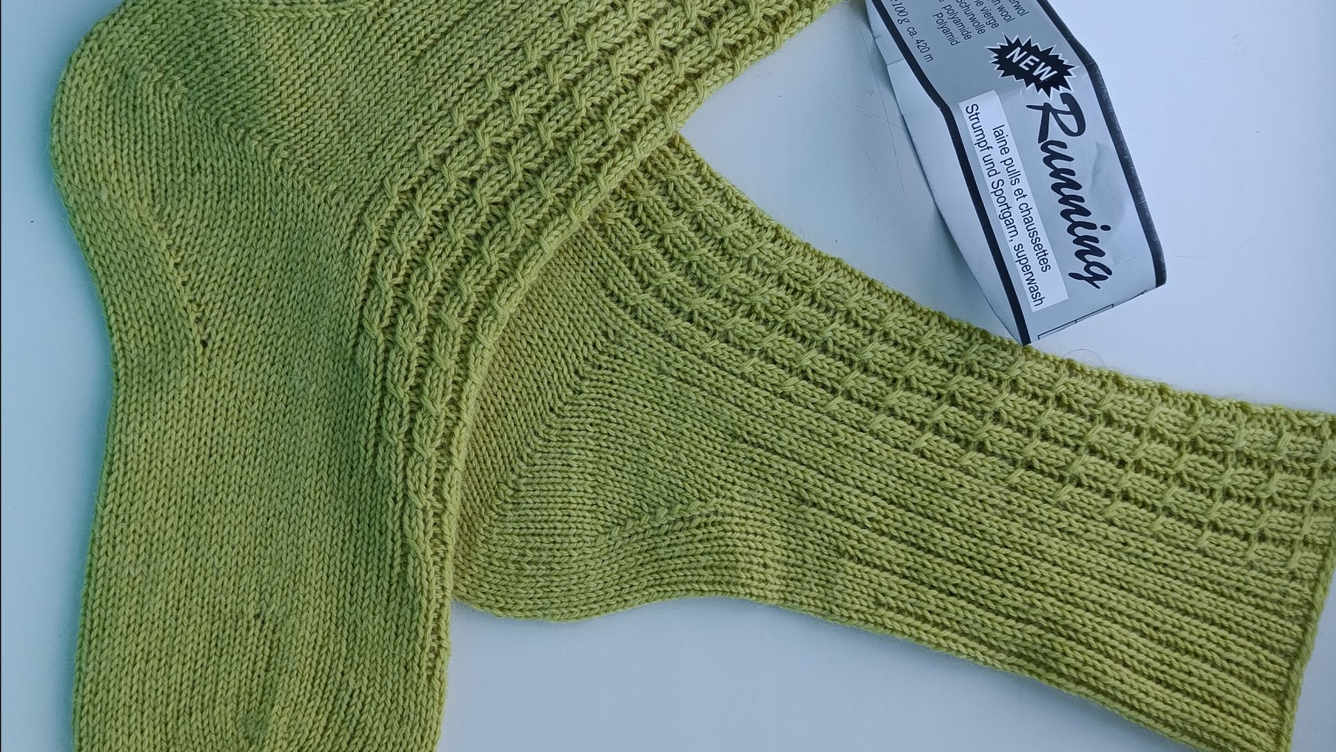 Обзор носки из пряжи Running