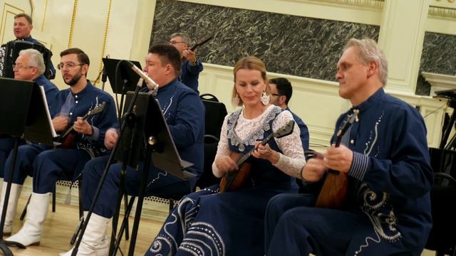 Модест Табачников, сл. Ильи Френкеля  “Одесский порт”.