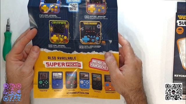 👾✨ Представляем SPACE INVADERS™ Super Micro Keychain Gamer