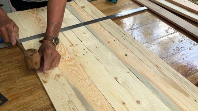 Создание Супер крутого кресла из выброшенной катушки для кабеля Вторичная переработка своими руками