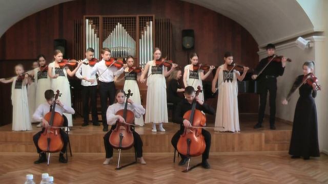 Ансамбль скрипачей и виолончелистов "Каприччио" - Игорь Парфёнов "Сарабанда"