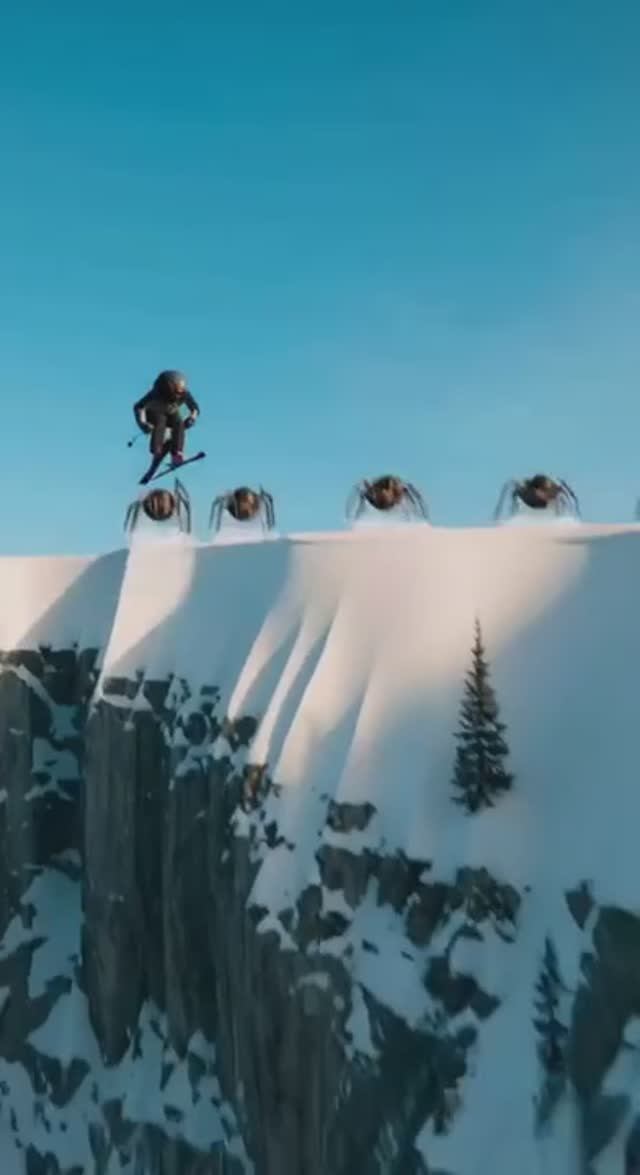 2 снежный человек 2 Escape from the spiders #ai #aishorts  побег от пауков #шорты