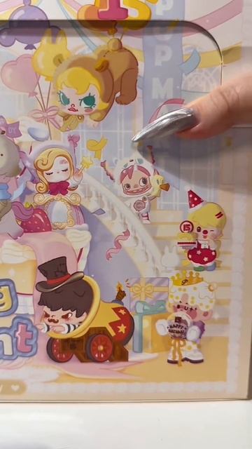 Распаковка серии фигурок Celebrating the Moment от Pop Mart (часть 1/16)