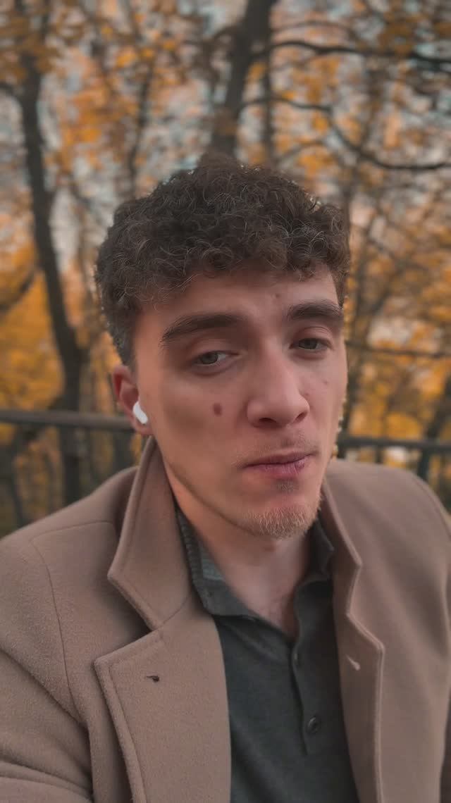 Видео отзыв о школе "Бродвей" от ученика школы Валерия Валеева - топового ведущего мероприятий.