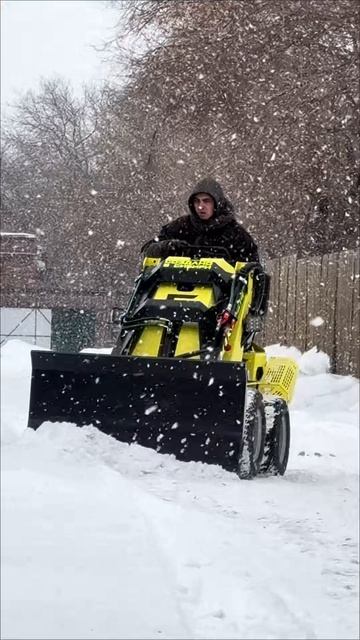 УБОРКА СНЕГА С MAX, КАК УБРАТЬ СНЕГ НА ПОГРУЗЧИКЕ MAKSTEM, ОТВАЛ И СНЕГОРОТОР В РАБОТЕ, ПРОИЗВОДСТВО