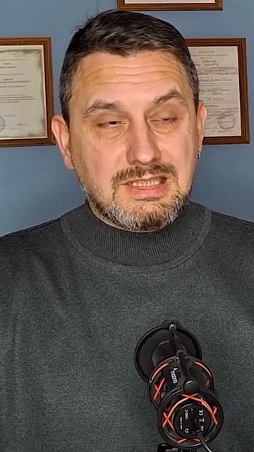 Блогерша подожгла съемную квартиру ради контента shorts vol 7