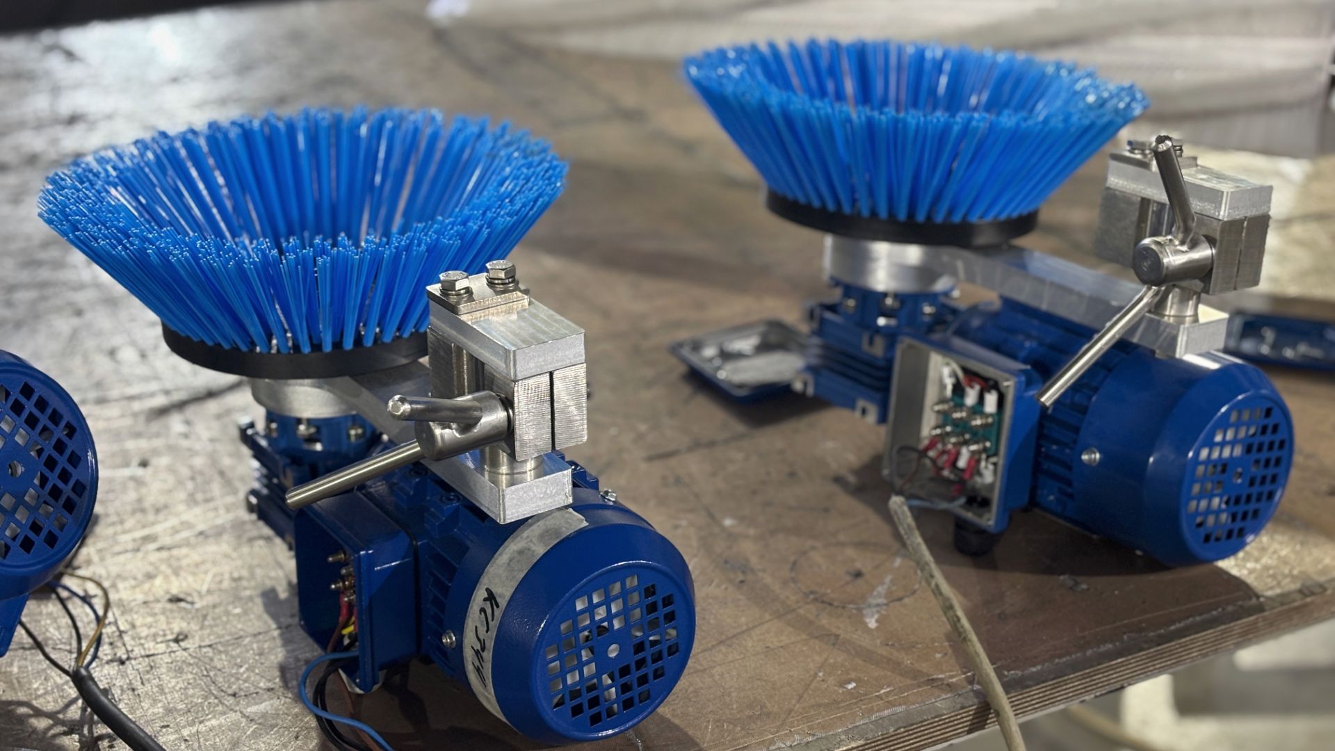 🌀 Щёточные узлы для выравнивания пласта теста на тестоформовочном оборудовании