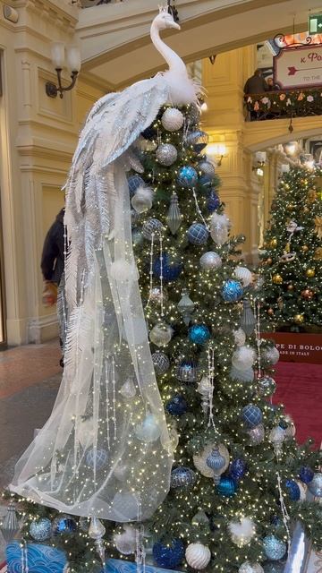 #Shorts Сказочная ёлка от ВТБ в ГУМе на Красной площади //