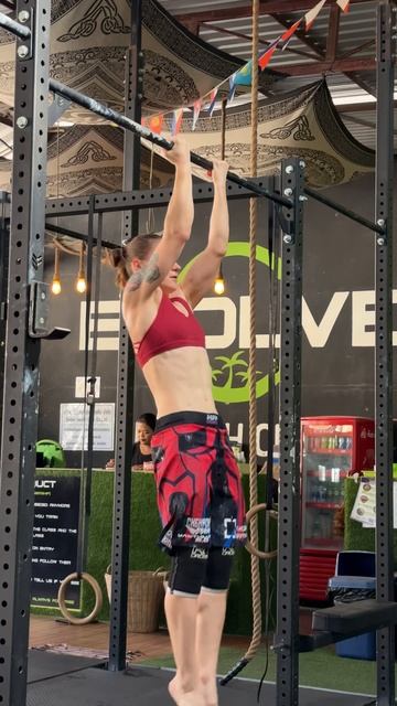 Подтягивания обратным хватом