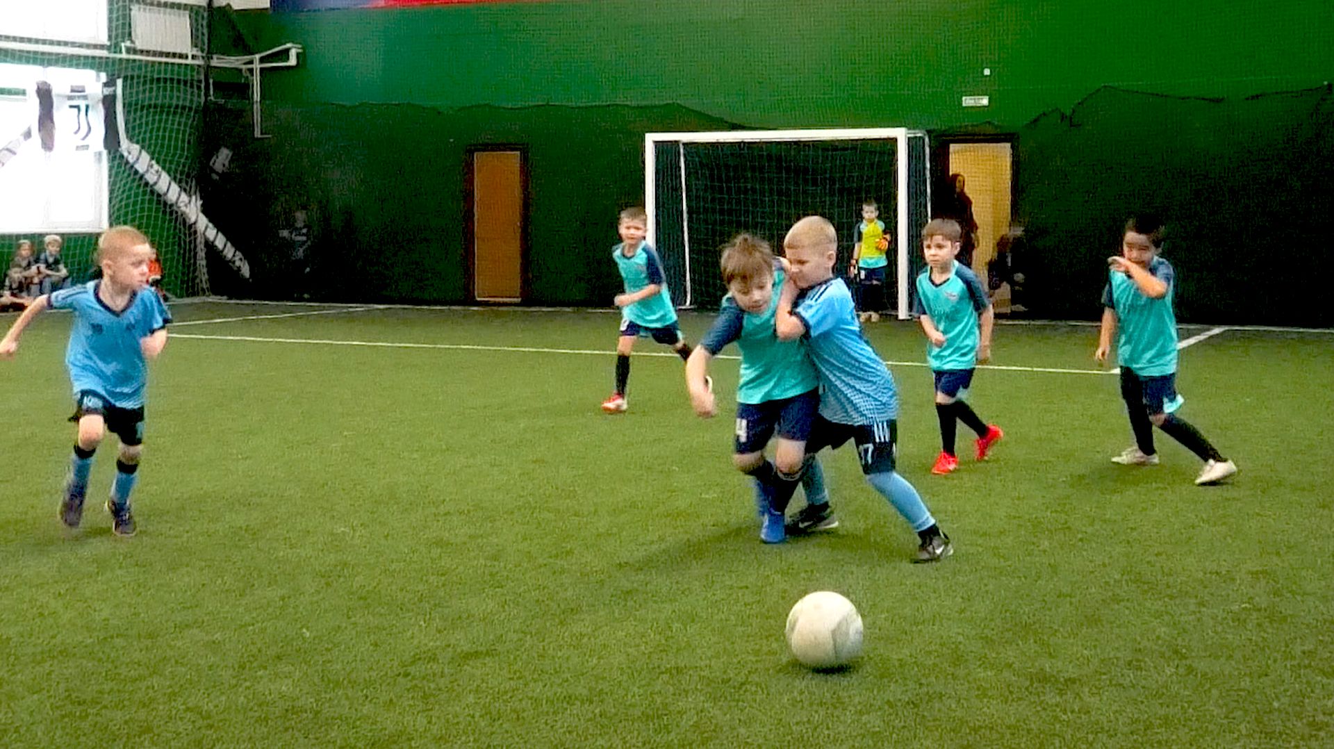 Юниор РГАТУ-Феникс Лесной.