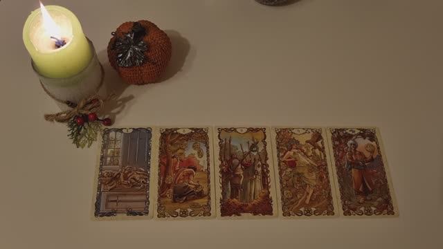 К чему надо быть готовой? | Гадание таро расклад