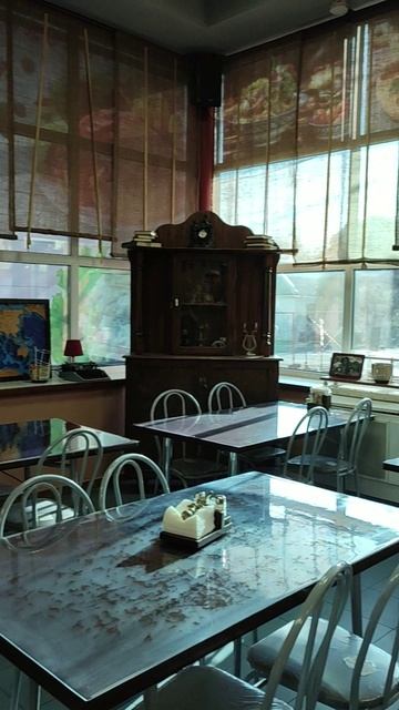 Щи Борщи - столовая на пр Богдана Хмельницкого Донецк