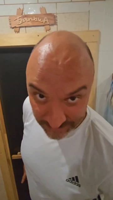 Когда взял дочку в магазин. Смешное видео от Мега Каролины!