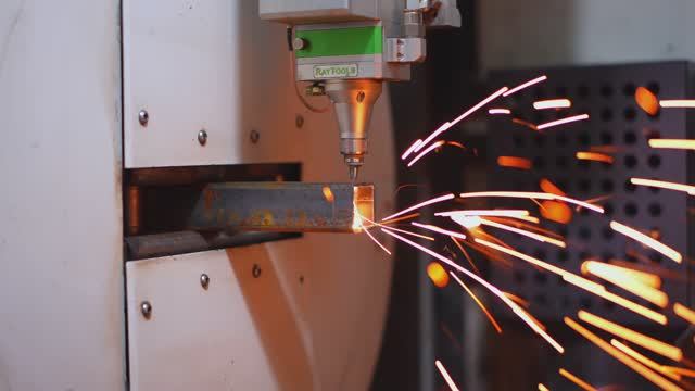 Чехов. Металлообрабатывающая компания. Презентация.